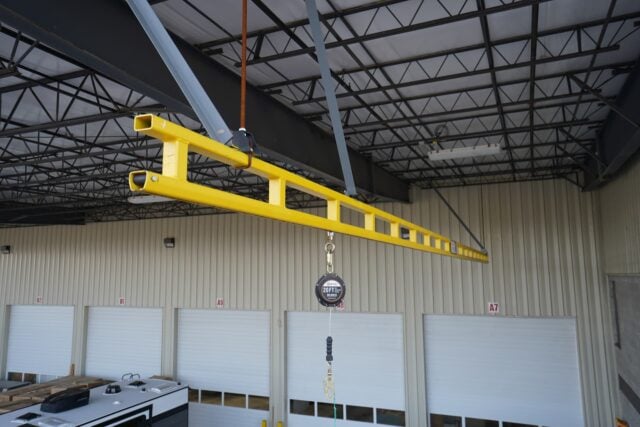 Fall Arrest Beam Trolleys - Starke America