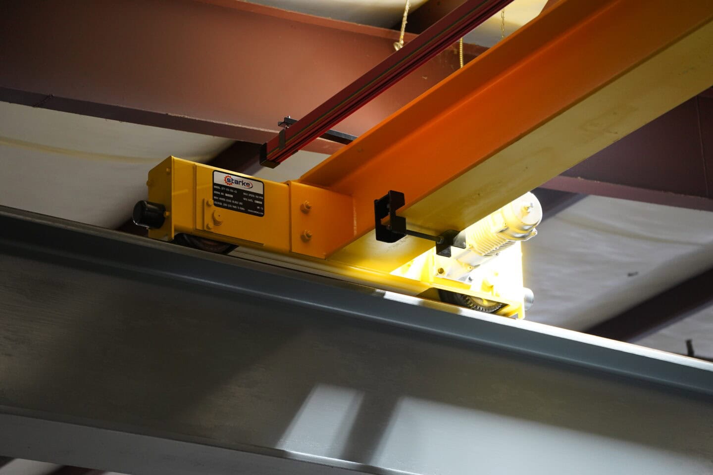 STT Top-Running Motorized End Trucks - Starke America